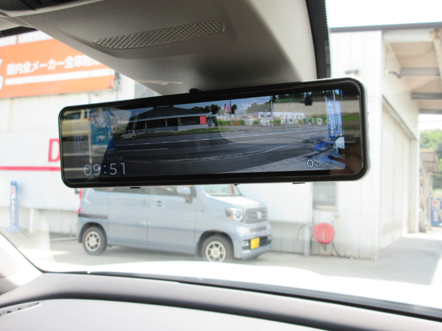「サイズ感が絶妙なNEWタイプ！」デジタルインナーミラー機能付ドラレコ【ZDR048】レビュー！